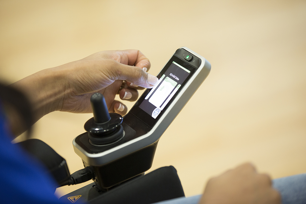 Our first touch screen remote - Invacare Europe