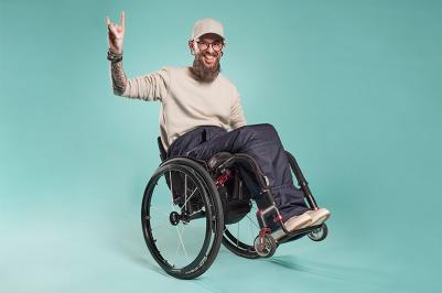 AVIVA RX20 Modulite power wheelchair - Invacare Europe